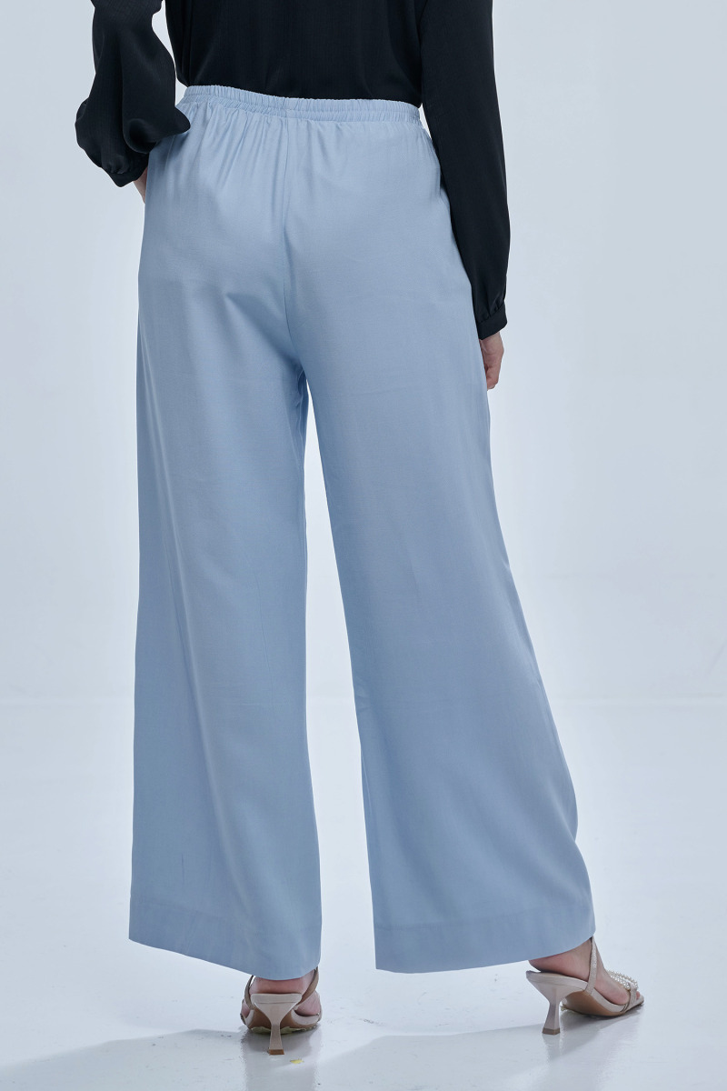 Blue Esha Loose Straight Cut Pants - MC Vogue Malaysia